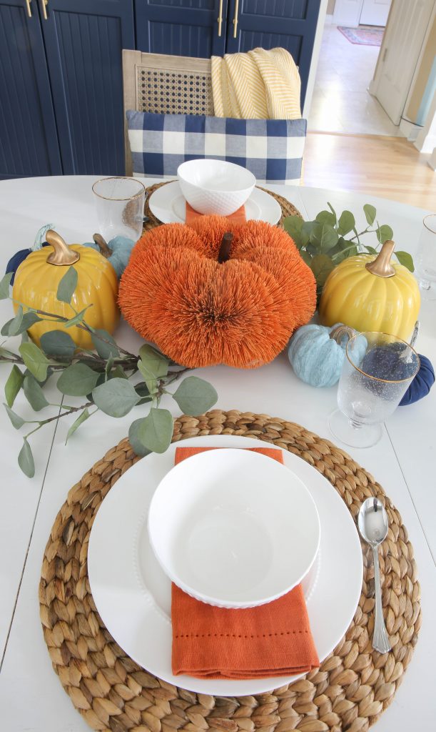 Simple + Easy Fall Tablescape Ideas | Newport Lane